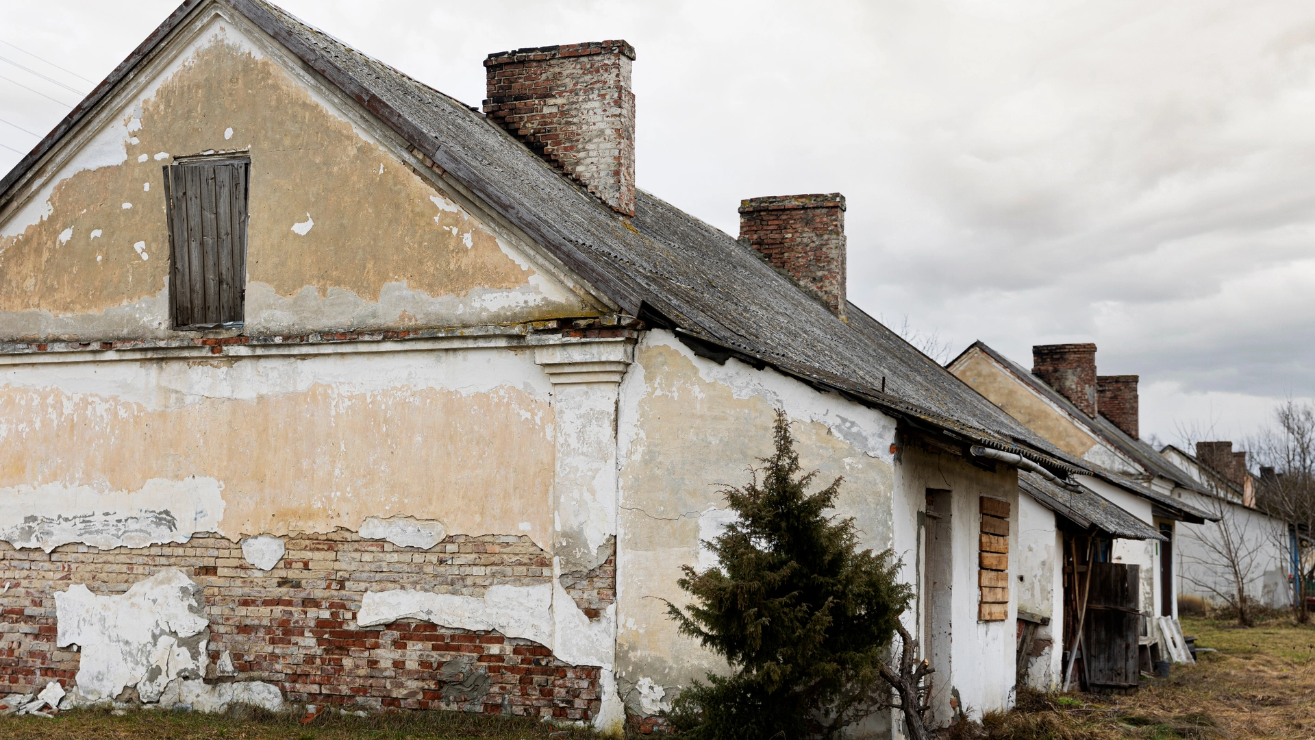 Legal Safeguards For Selling A Distressed Property - Pete Buys Homes